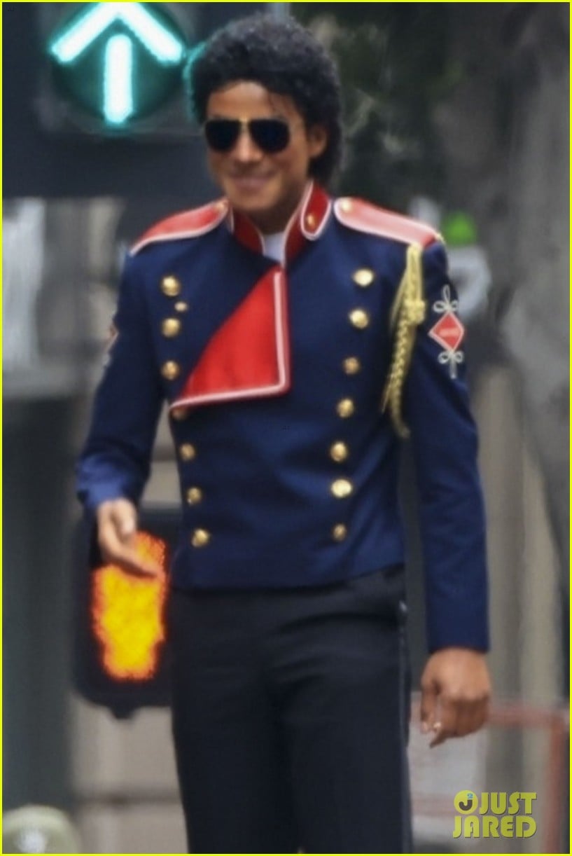 Jaafar Jackson Embodies Uncle Michael Jackson, Climbs On Top of Car ...