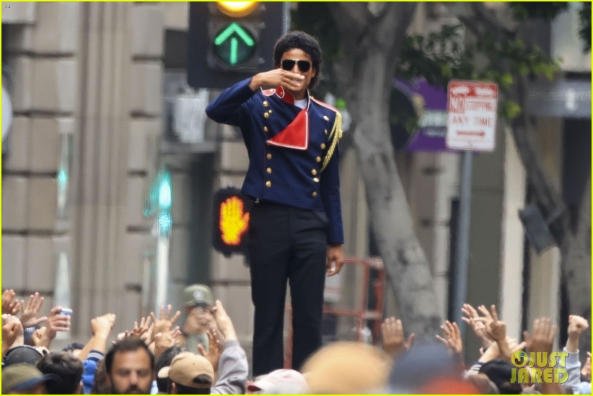 Jaafar Jackson Embodies Uncle Michael Jackson, Climbs On Top of Car ...