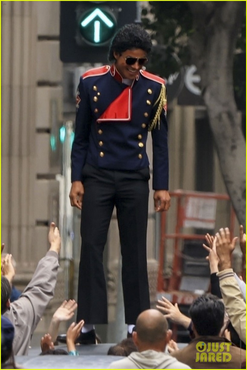 Jaafar Jackson Embodies Uncle Michael Jackson, Climbs On Top of Car ...
