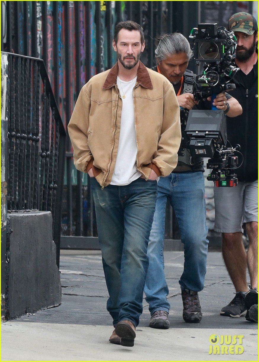 Keanu Reeves Spotted Filming New Movie 'Outcome' with Director Jonah ...
