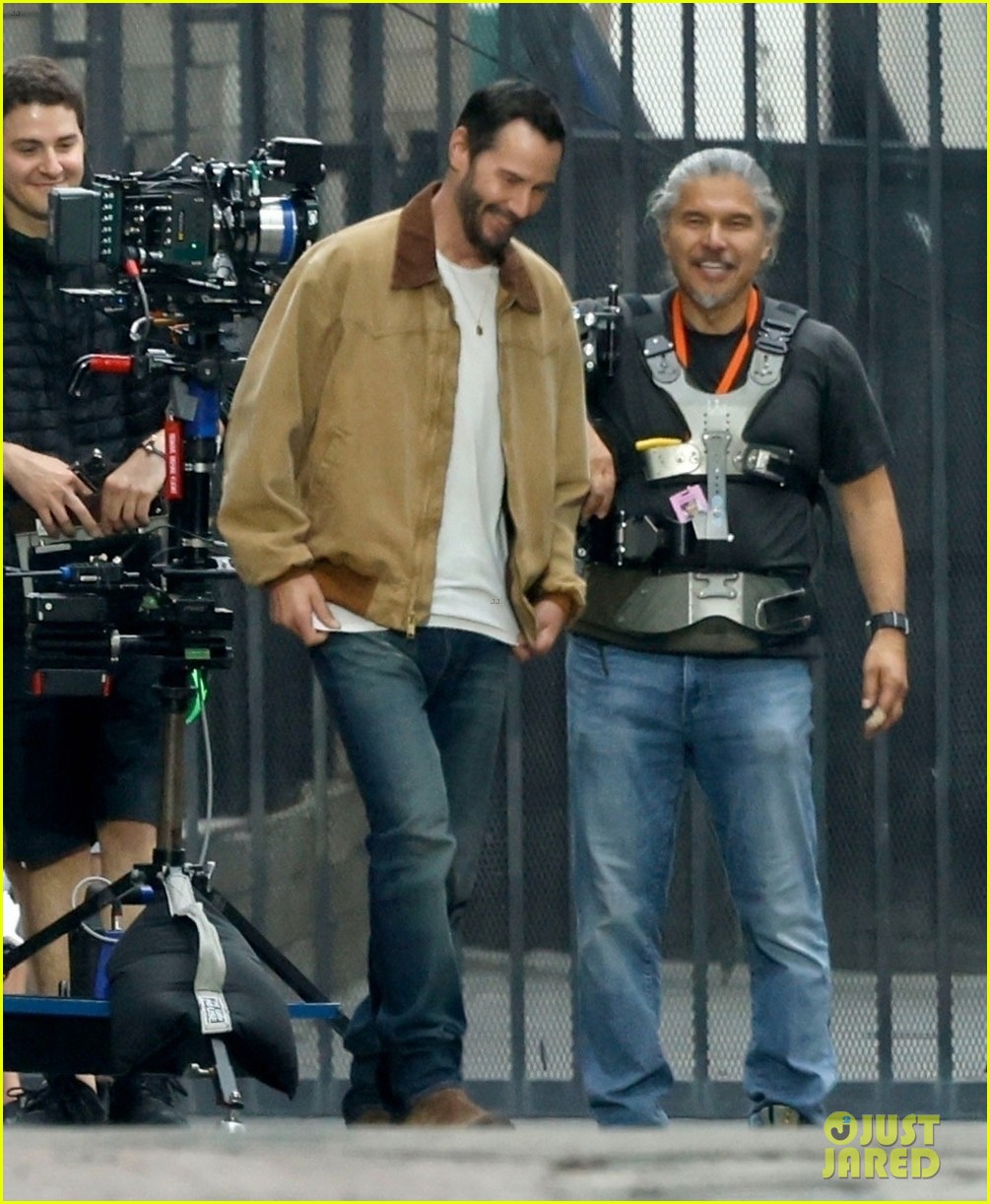 Keanu Reeves Spotted Filming New Movie 'Outcome' with Director Jonah ...