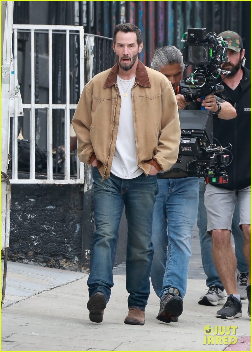 Keanu Reeves Spotted Filming New Movie 'Outcome' with Director Jonah ...