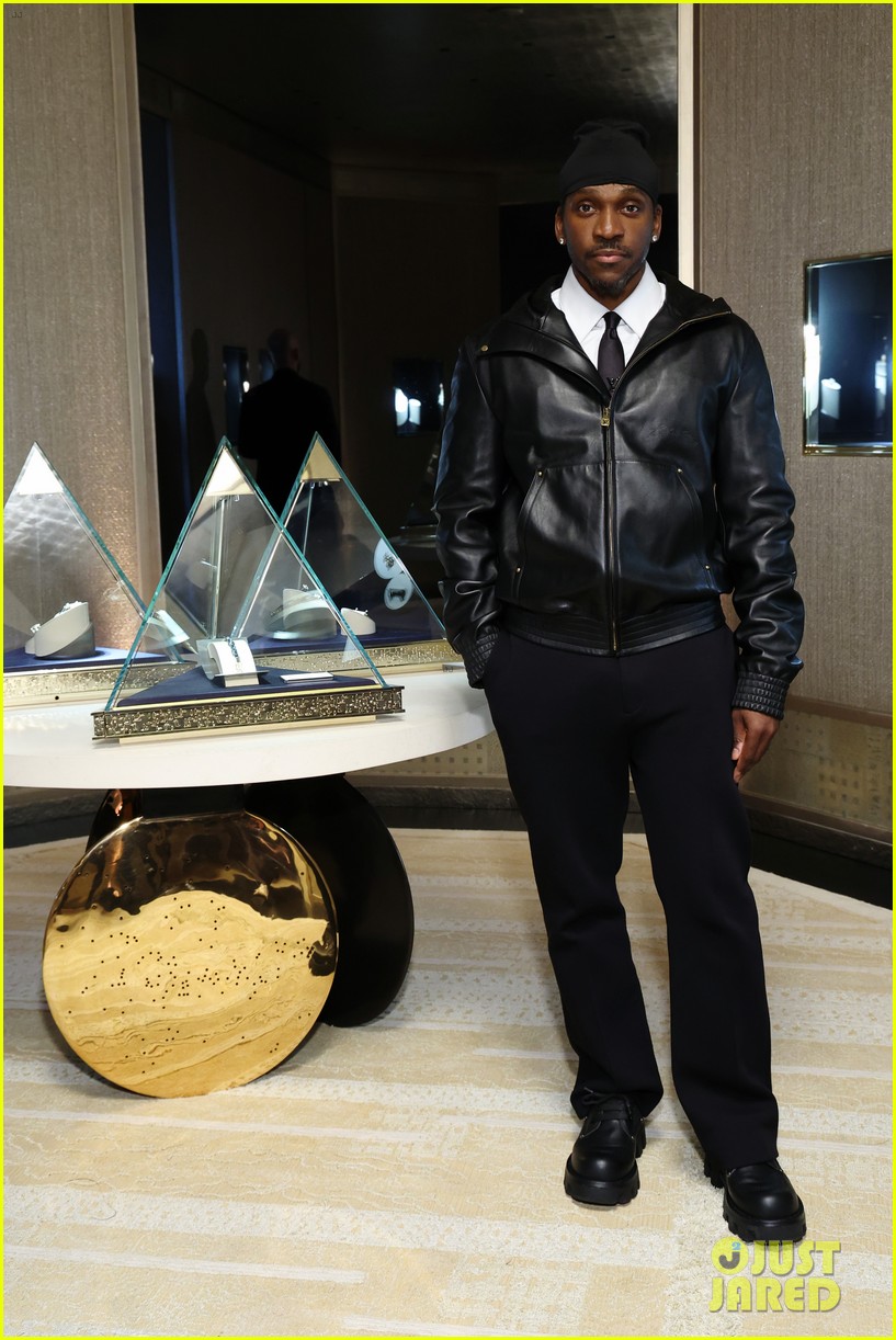 Blake Lively, Rosé, & More Support Pharrell Williams at His Tiffany ...