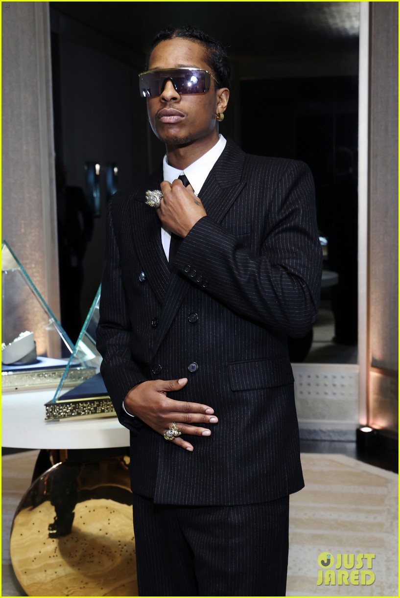 Blake Lively, Rosé, & More Support Pharrell Williams at His Tiffany ...