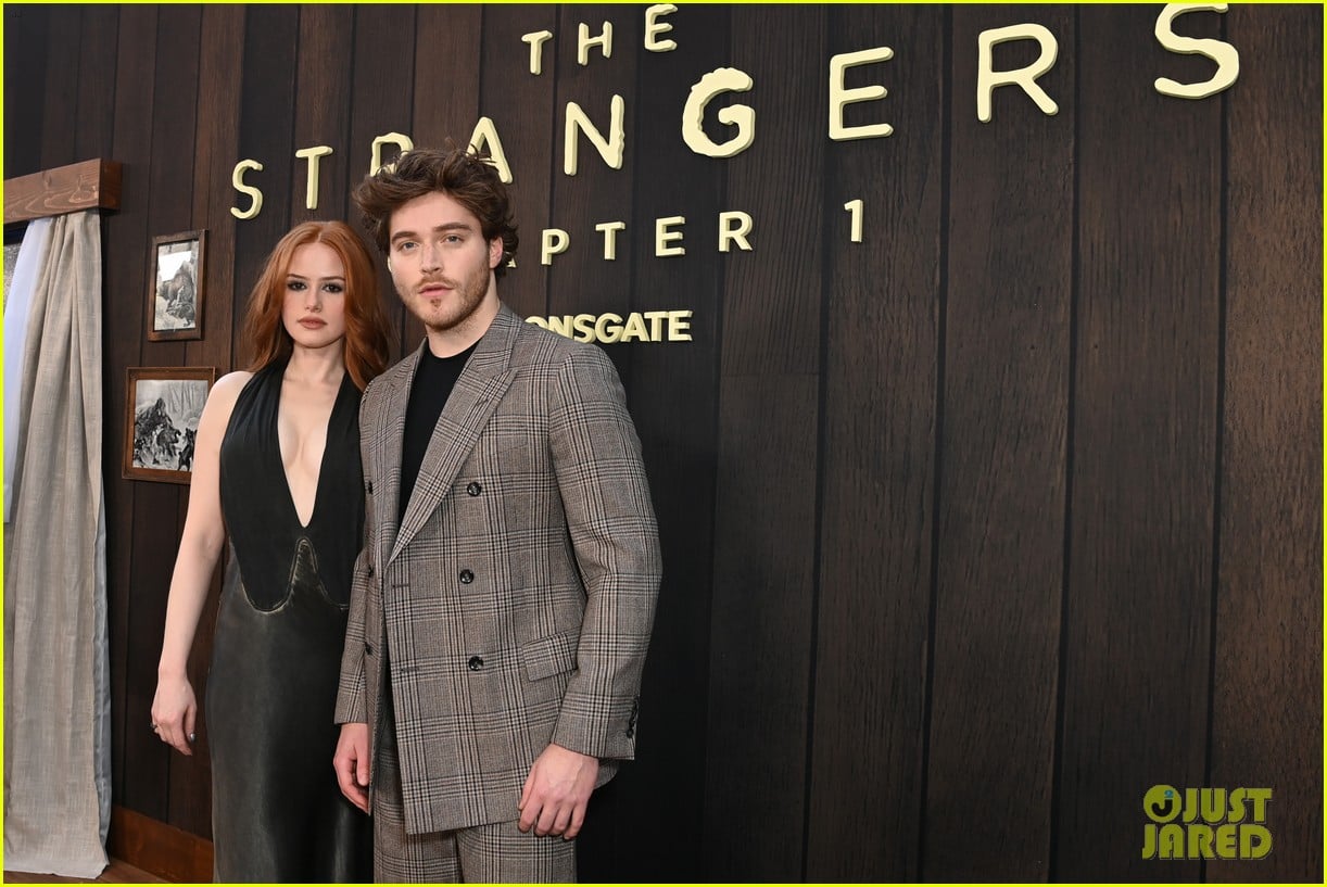 Madelaine Petsch & Froy Gutierrez Premiere 'The Strangers - Chapter 1 ...