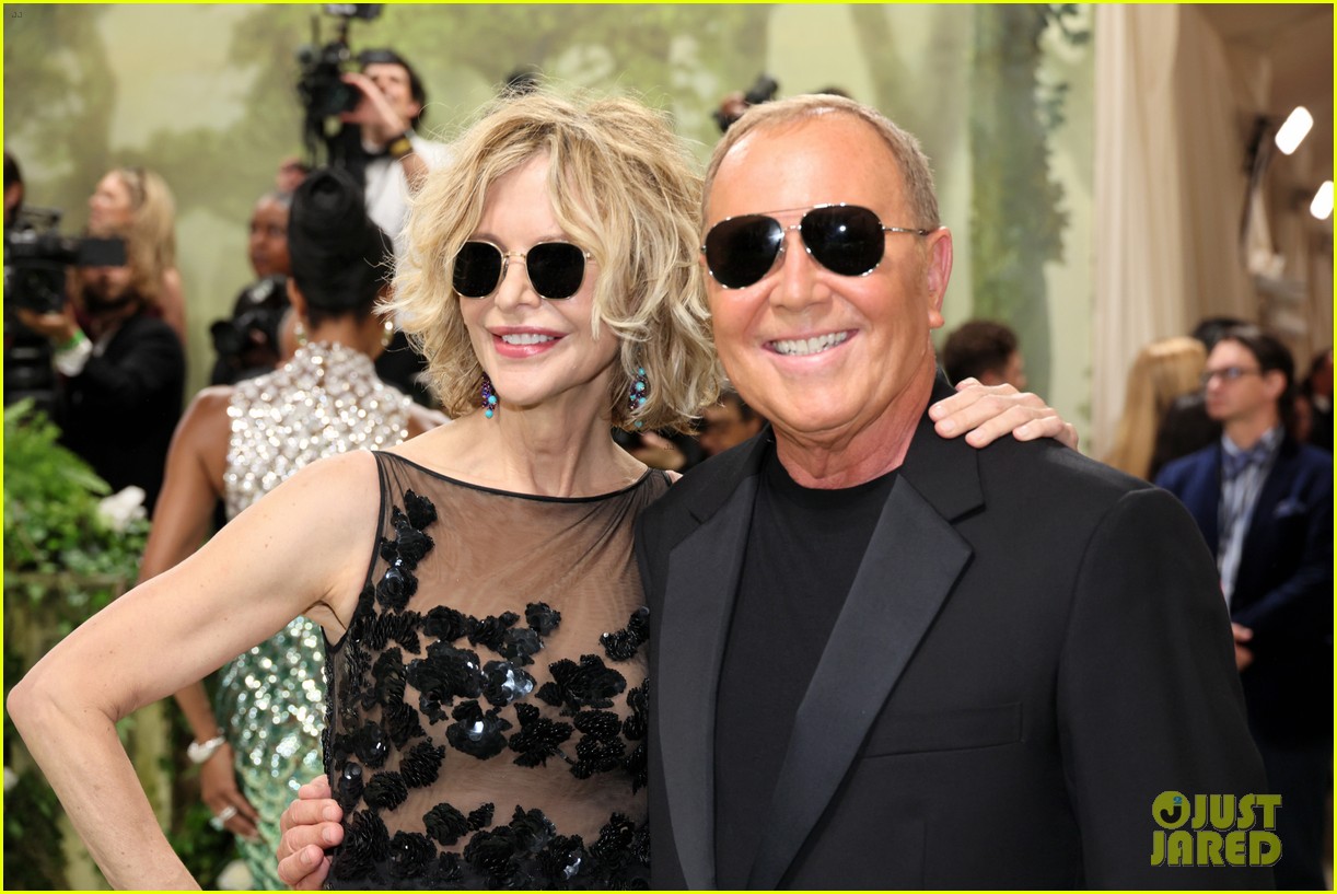 Meg Ryan Makes Her Met Gala Debut at 2024 Event with Michael Kors ...