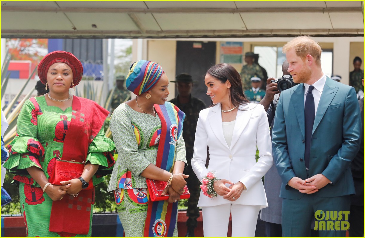 Meghan Markle Wears Princess Diana's Cross Necklace During Nigeria Trip ...