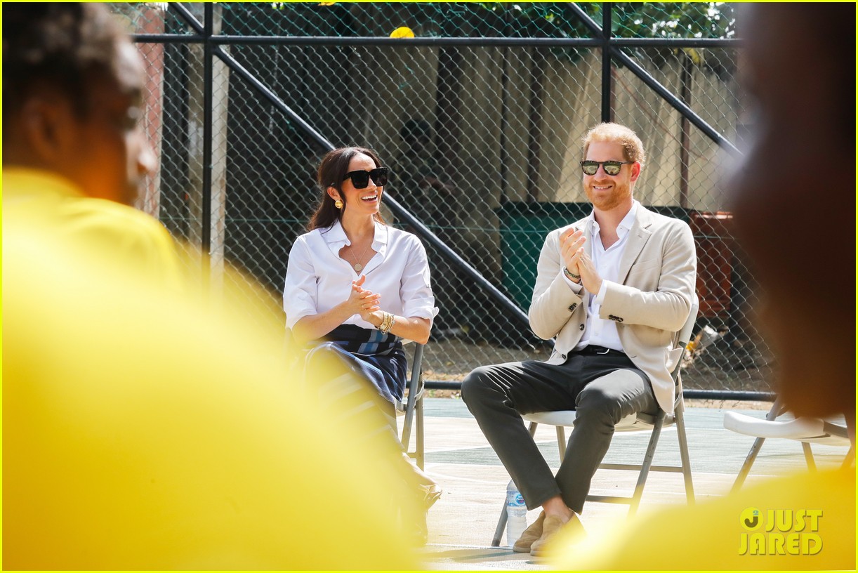 Meghan Markle Wears Princess Diana's Cross Necklace During Nigeria Trip ...