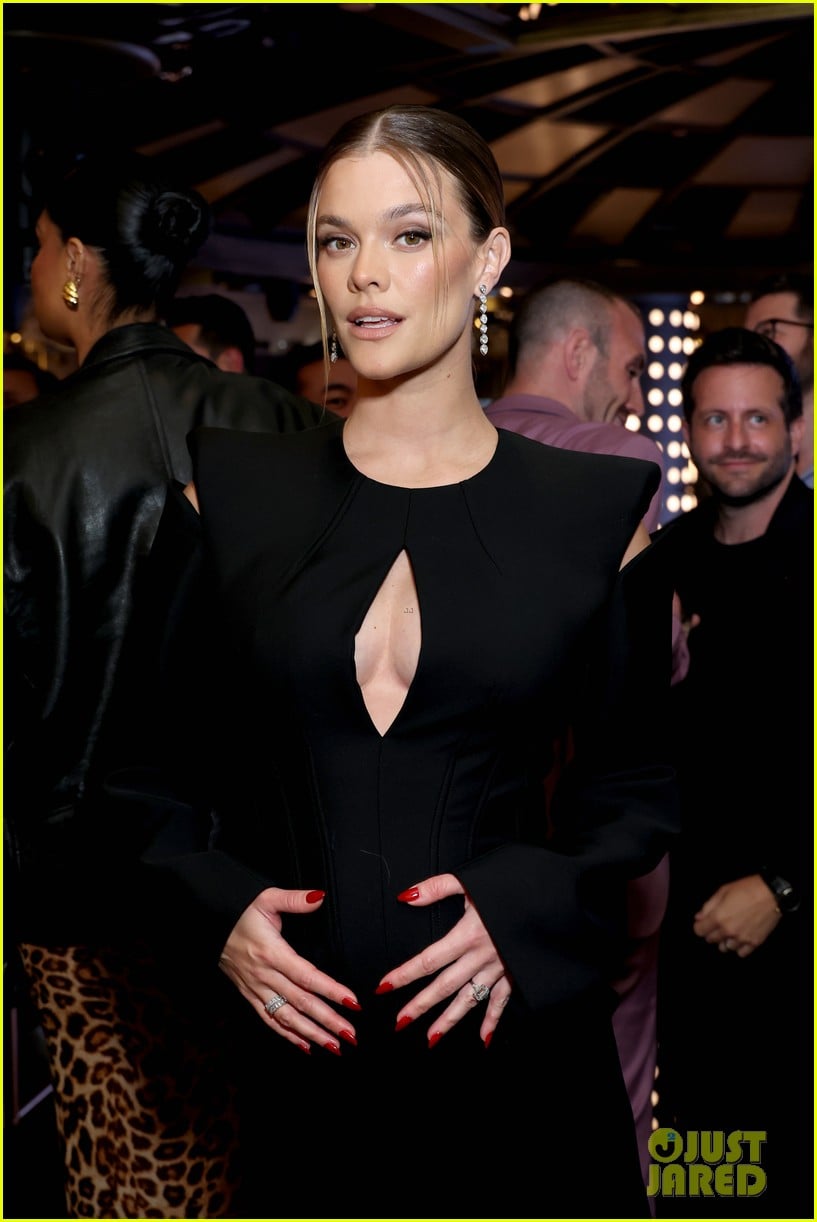 Pregnant Nina Agdal & Fiancé Logan Paul Make Red Carpet Debut, Shows Off Baby Bump: Photo ...