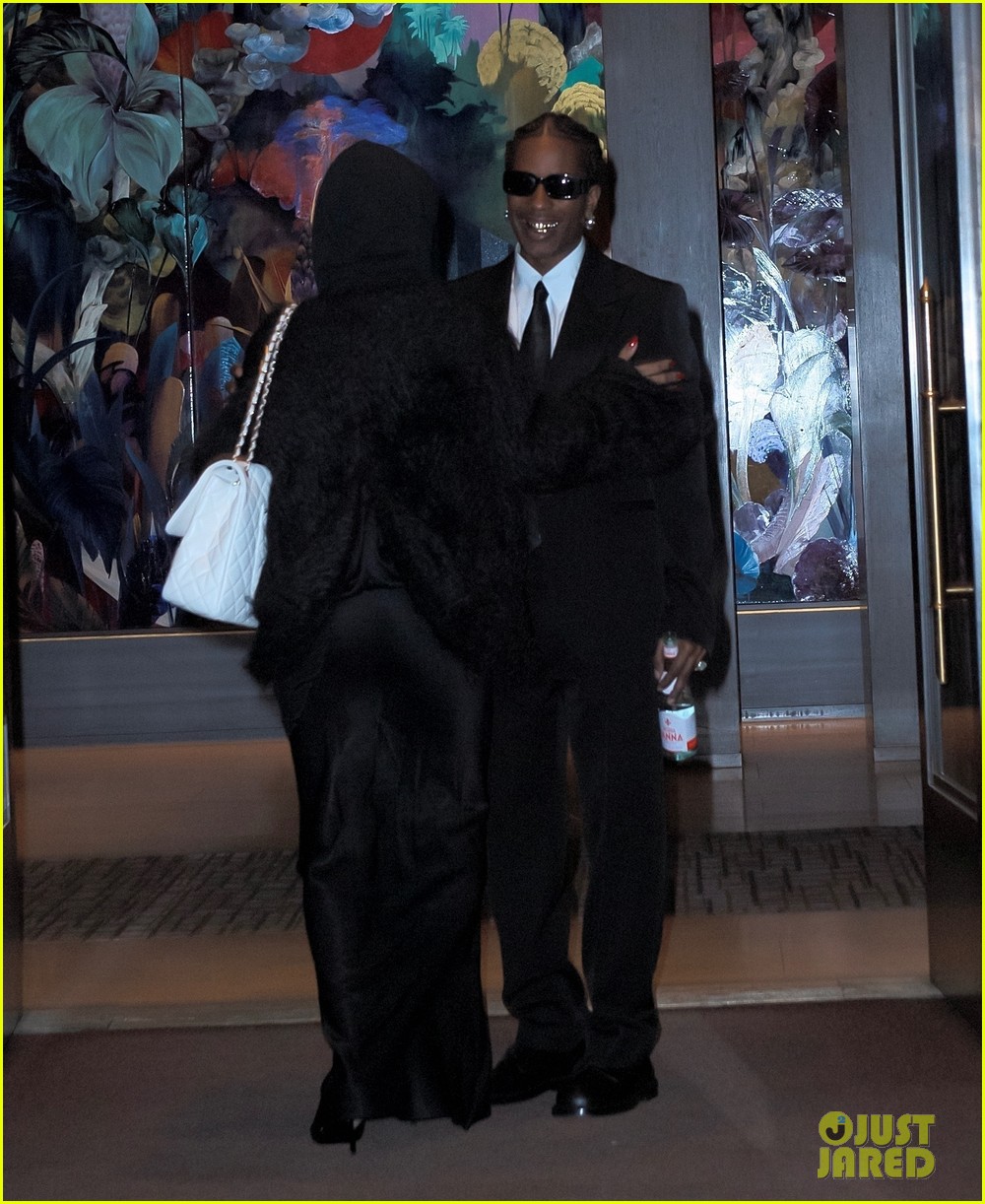 Rihanna Spotted on Date Night with A$AP Rocky After Skipping Met Gala ...
