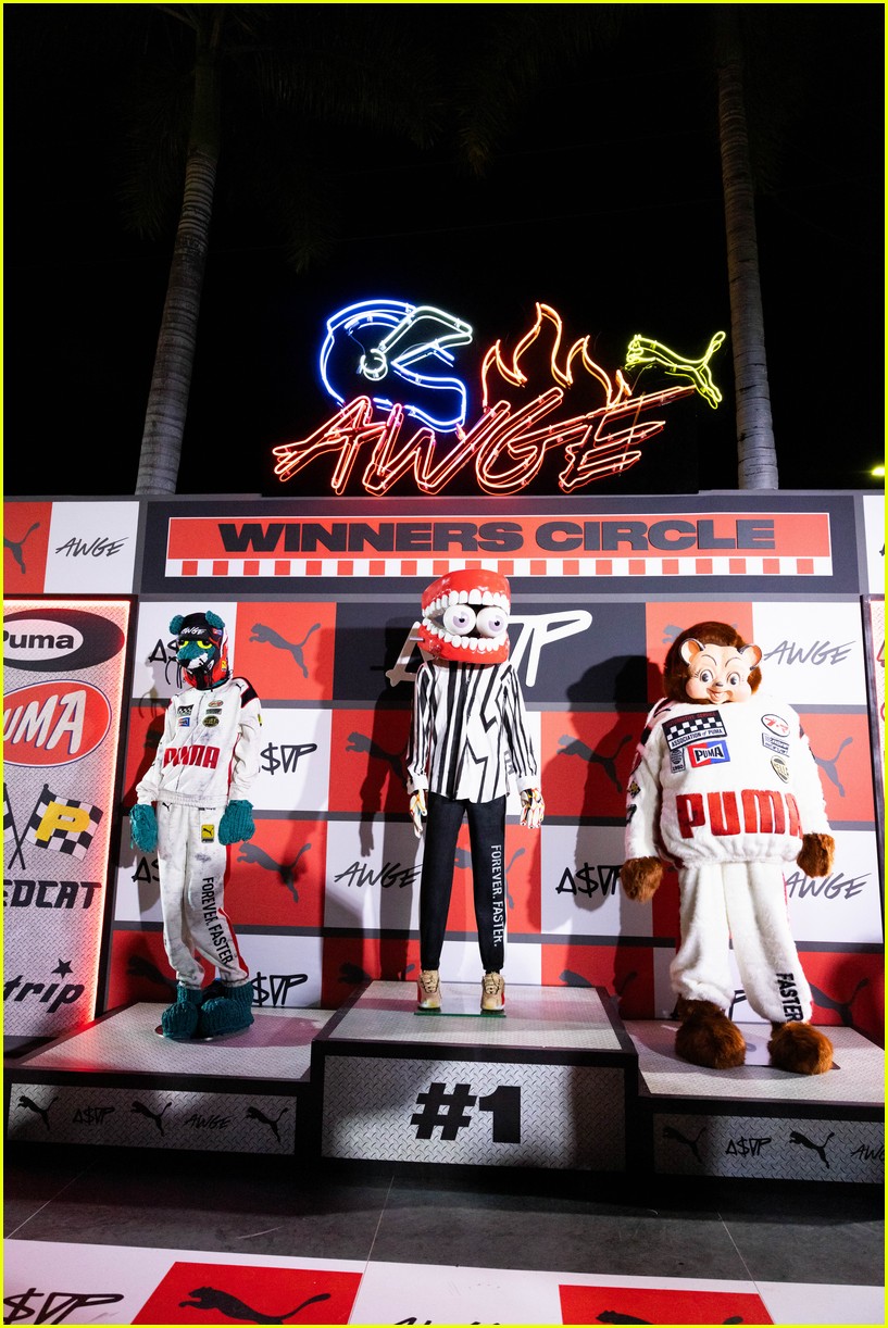 Rihanna Rocks Bubblegum Pink Hair While Supporting A$AP Rocky at Puma ...