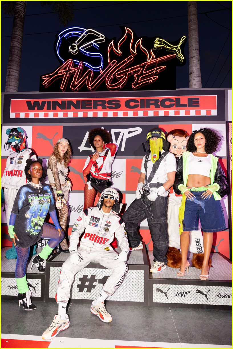 Rihanna Rocks Bubblegum Pink Hair While Supporting A$AP Rocky at Puma ...