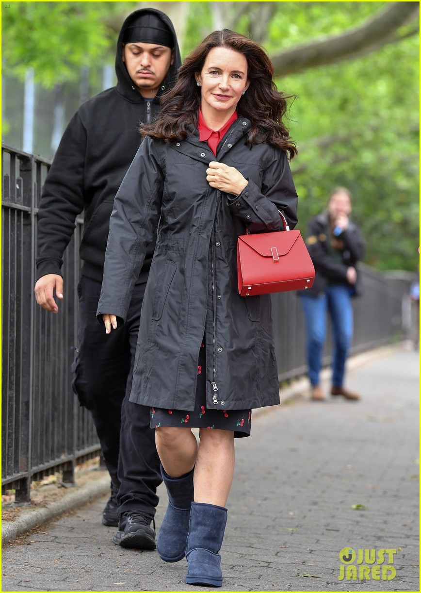 Sarah Jessica Parker, Cynthia Nixon, & Kristin Davis Brave Rainy ...