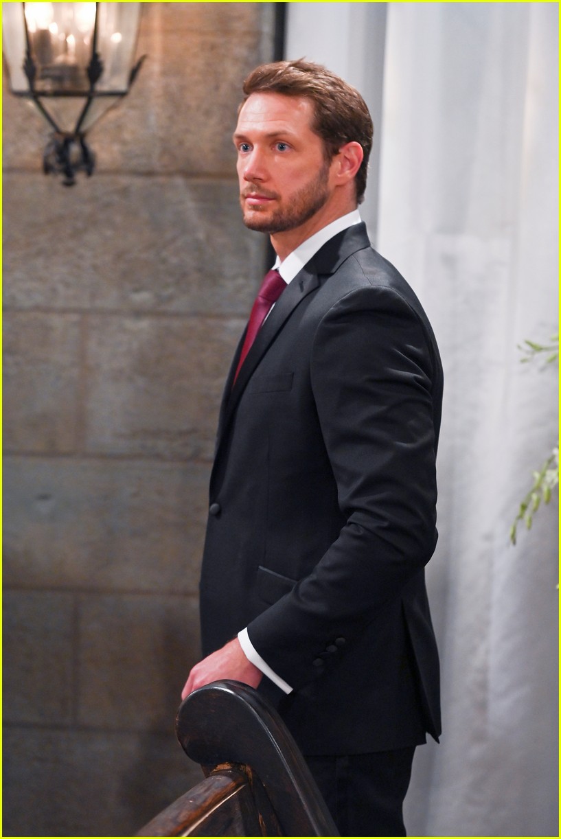 General Hospital's Johnny Wactor Hailed a Hero, Shielded Female Co ...