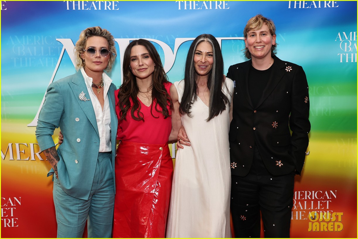 Sophia Bush & Ashlyn Harris Look So In Love at American Ballet Theatre ...