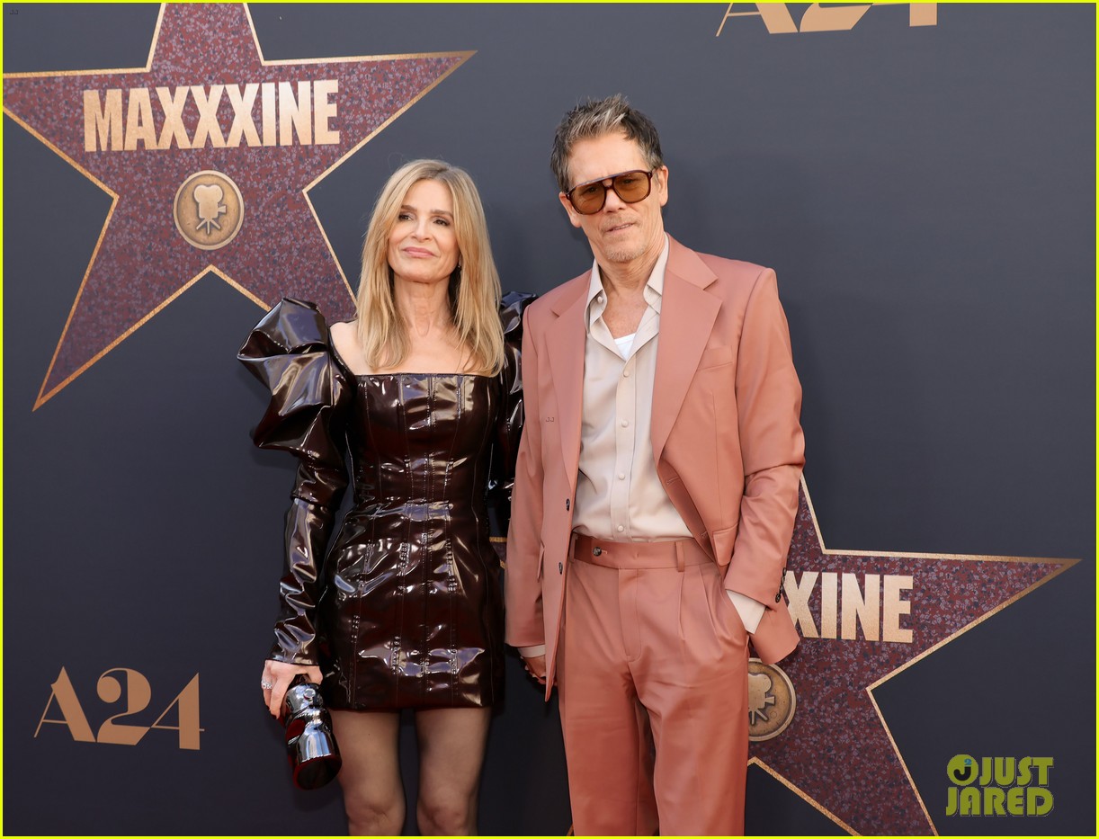 Kevin Bacon Makes Rare Appearance with Both Kids, Sosie & Travis, at ...