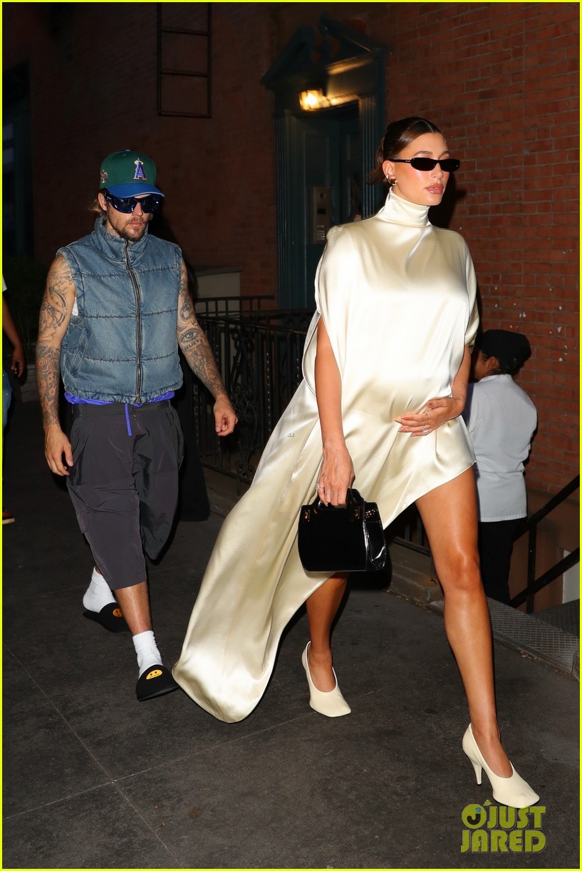 Hailey Bieber Takes Her Pregnancy Style From Day to Night During With ...