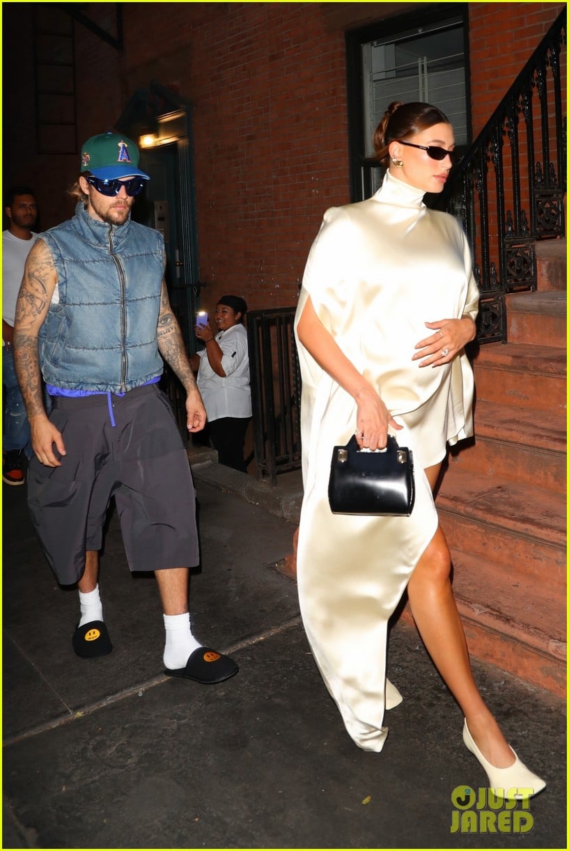Hailey Bieber Takes Her Pregnancy Style From Day to Night During With ...