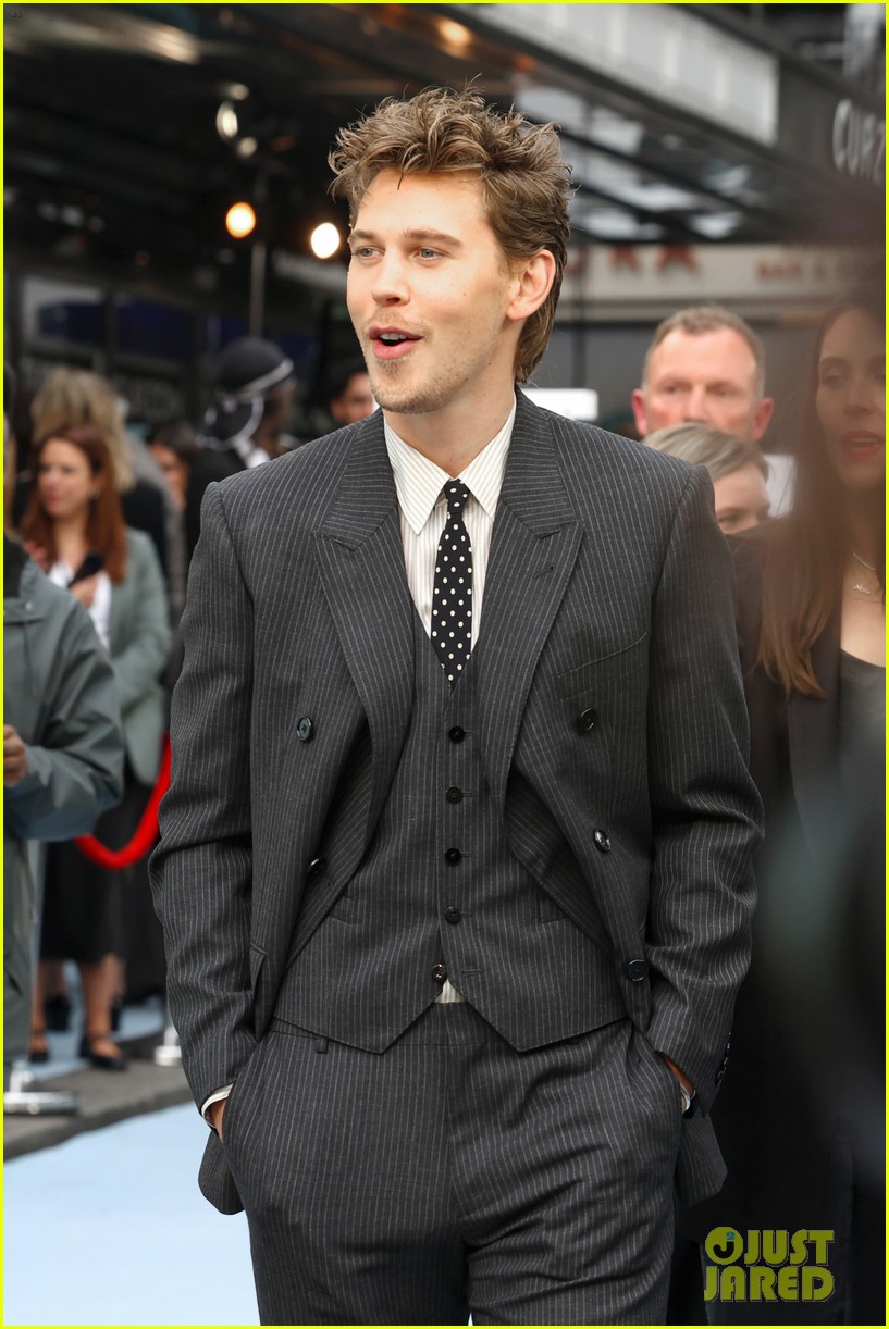 Austin Butler, Jodie Comer, & Tom Hardy Take Over London's Mayfair for 'The Bikeriders' Gala ...