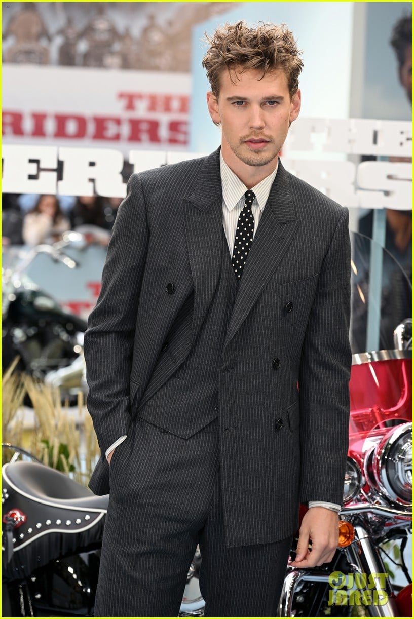 Austin Butler, Jodie Comer, & Tom Hardy Take Over London's Mayfair for 'The Bikeriders' Gala ...