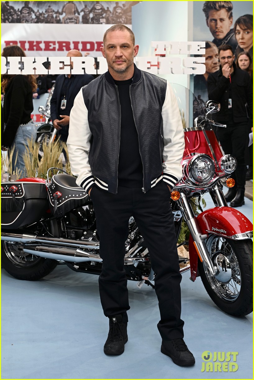 Austin Butler, Jodie Comer, & Tom Hardy Take Over London's Mayfair for 'The Bikeriders' Gala ...