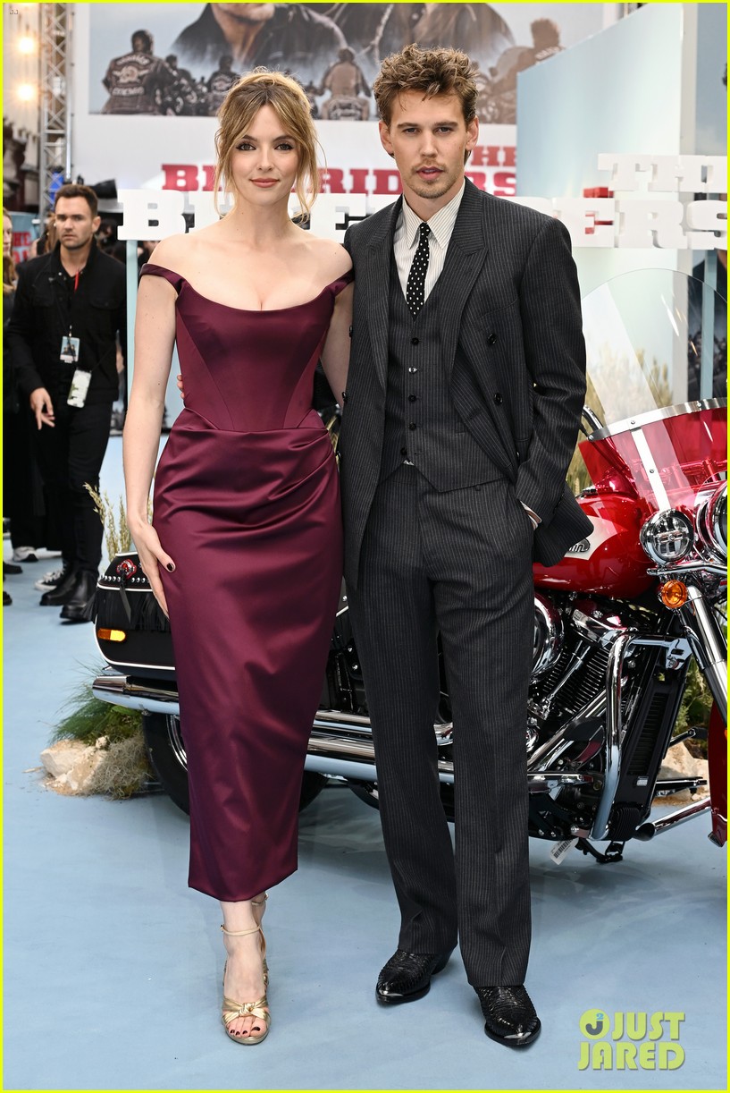Austin Butler, Jodie Comer, & Tom Hardy Take Over London's Mayfair for 'The Bikeriders' Gala ...