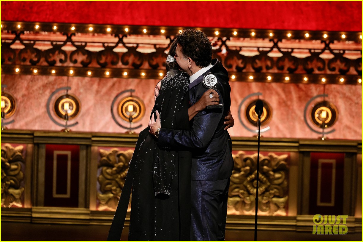 Billy Porter Dedicates Isabelle Stevenson Tony Award to Late Mother ...