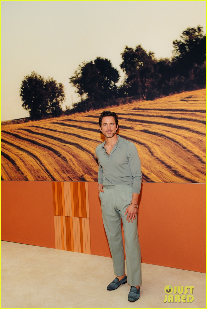 Matt Bomer Shows Off His Arms at Giorgio Armani Show in Milan: Photo ...