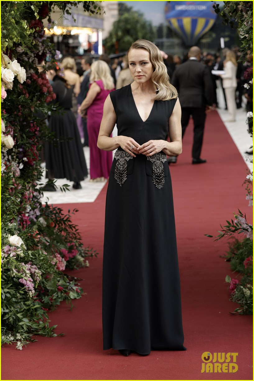 Nicola Coughlan & Luke Newton Attend 'Bridgerton' Season 3 Part 2 ...