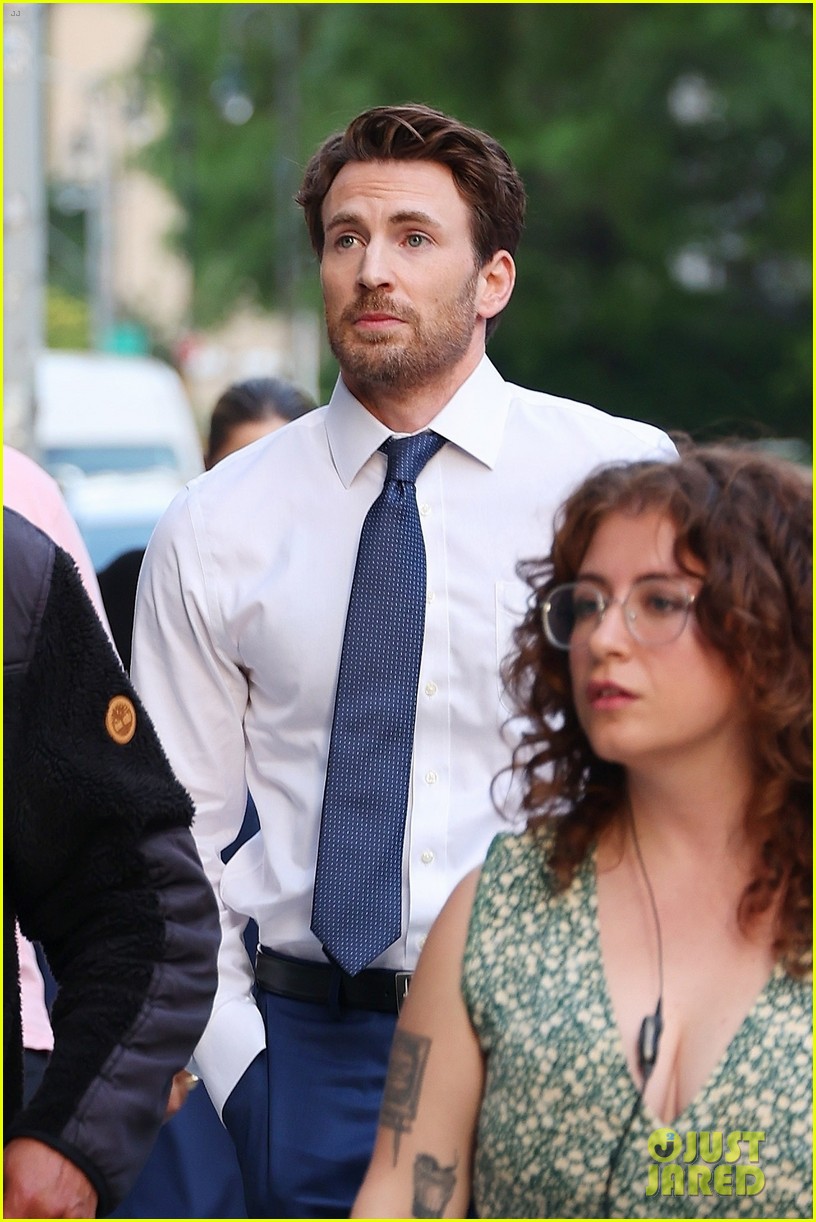 Dakota Johnson & Chris Evans Film Scenes for 'Materialists' at County Clerk's Office: Photo ...