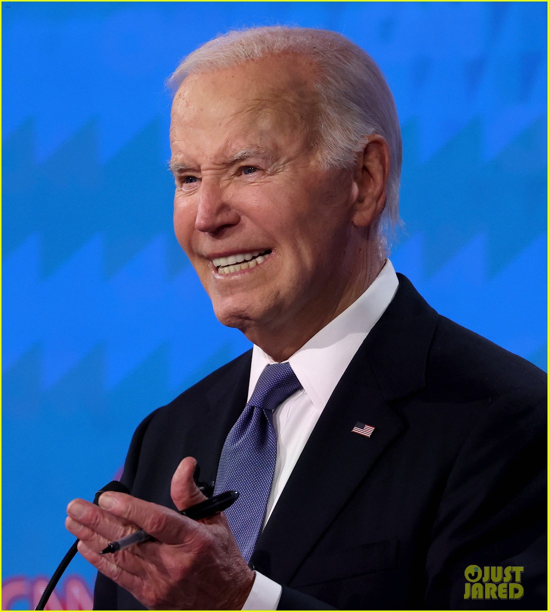 Celebs Call Out Presidential Debate Moderators for Not Actually ...