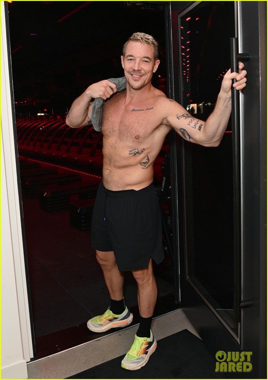 Diplo Takes Off His Shirt, Looks Seriously Ripped While Hosting Barry's ...