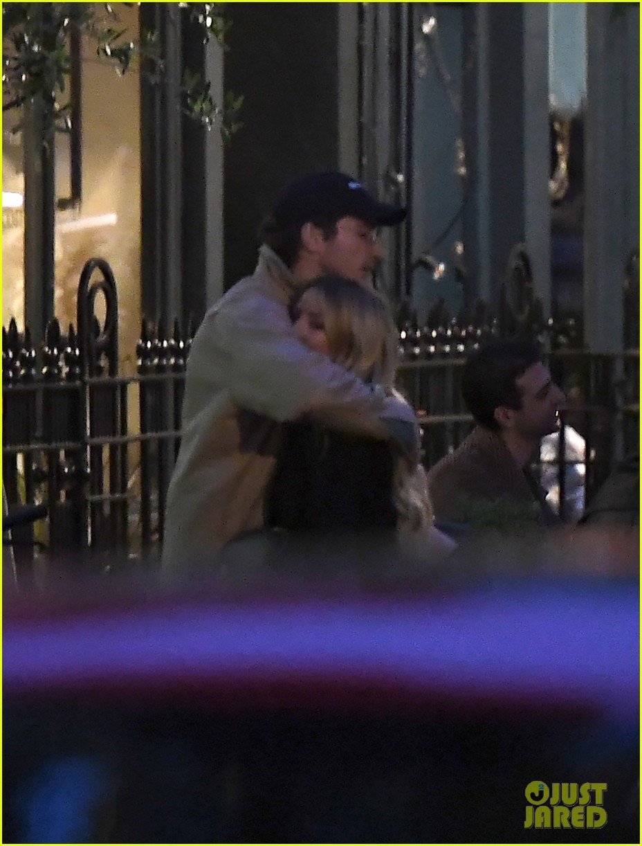 Ellie Goulding Spotted Again with Ex Caspar Jopling, But Seemingly Not ...