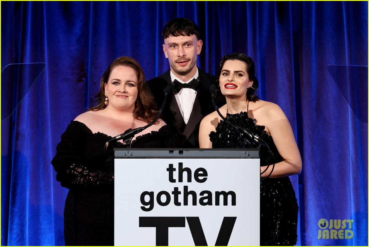 Mariska Hargitay, Riley Keough, Kristen Wiig, & More Step Out for ...