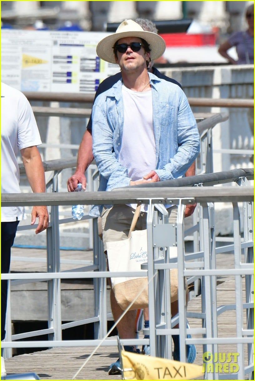 Matt Bomer & Husband Simon Halls Go Sightseeing During Romantic Vacation in Venice: Photo ...