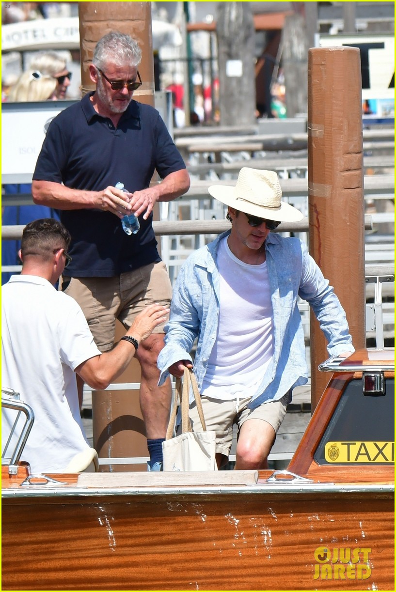 Matt Bomer & Husband Simon Halls Go Sightseeing During Romantic Vacation in Venice: Photo ...