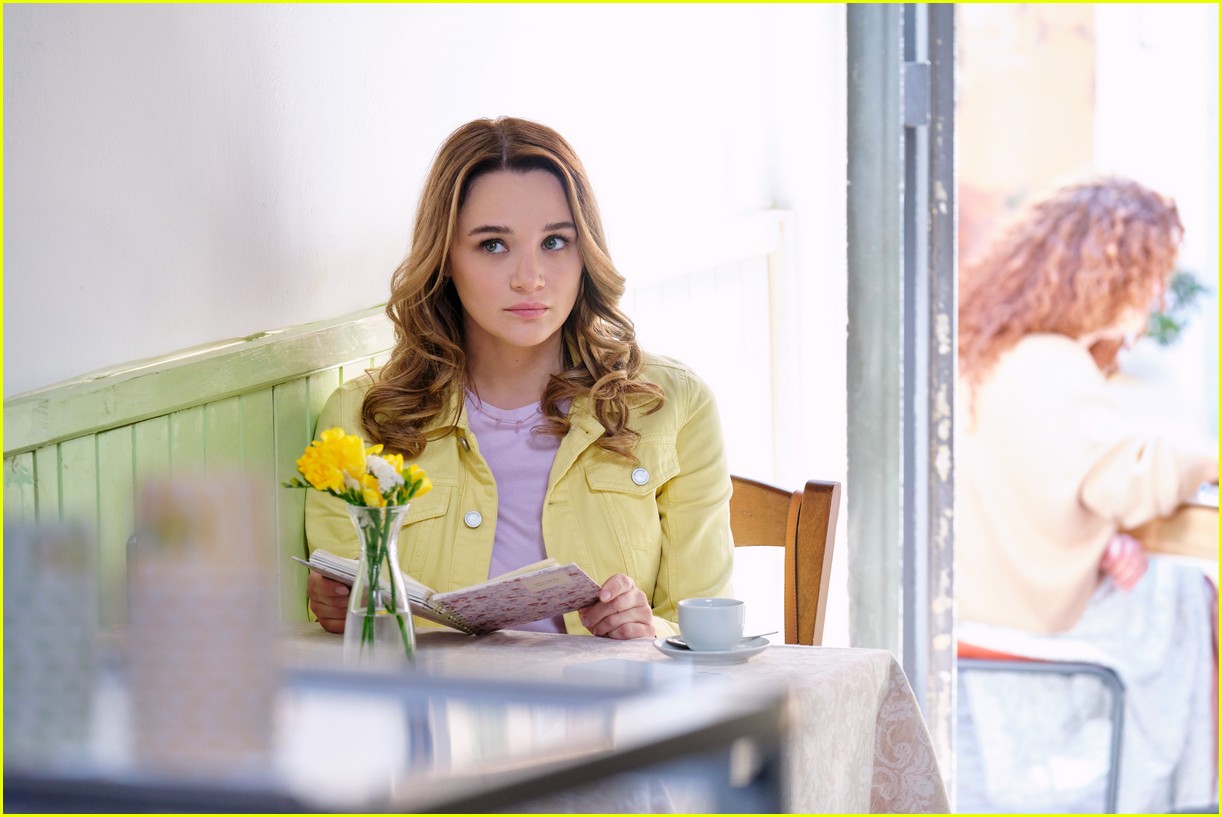 Hunter King Reveals How She Prepared to Film in Italy, Talks Eating ...