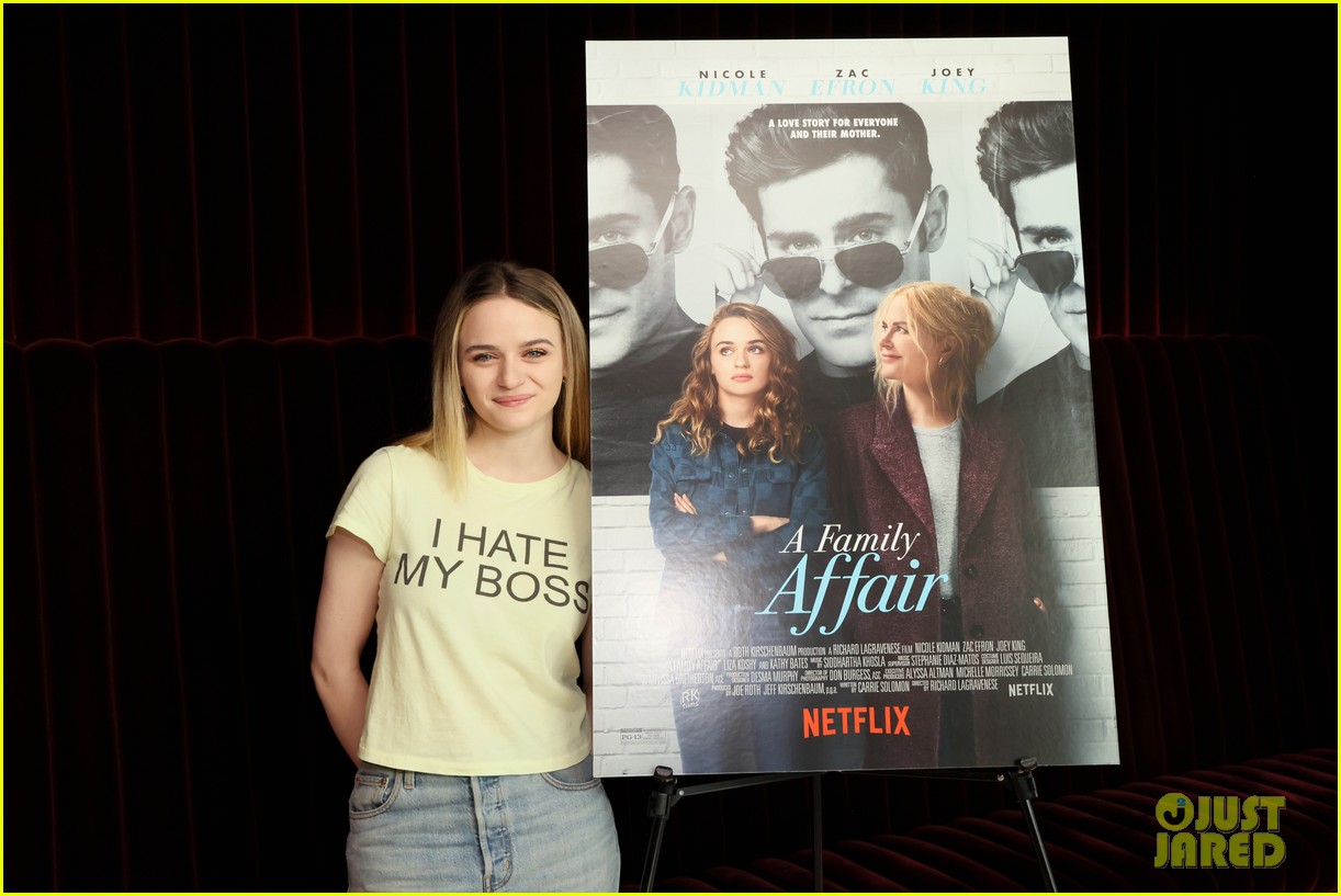 Joey King Wore the Perfect T-Shirt While Surprising Hollywood ...