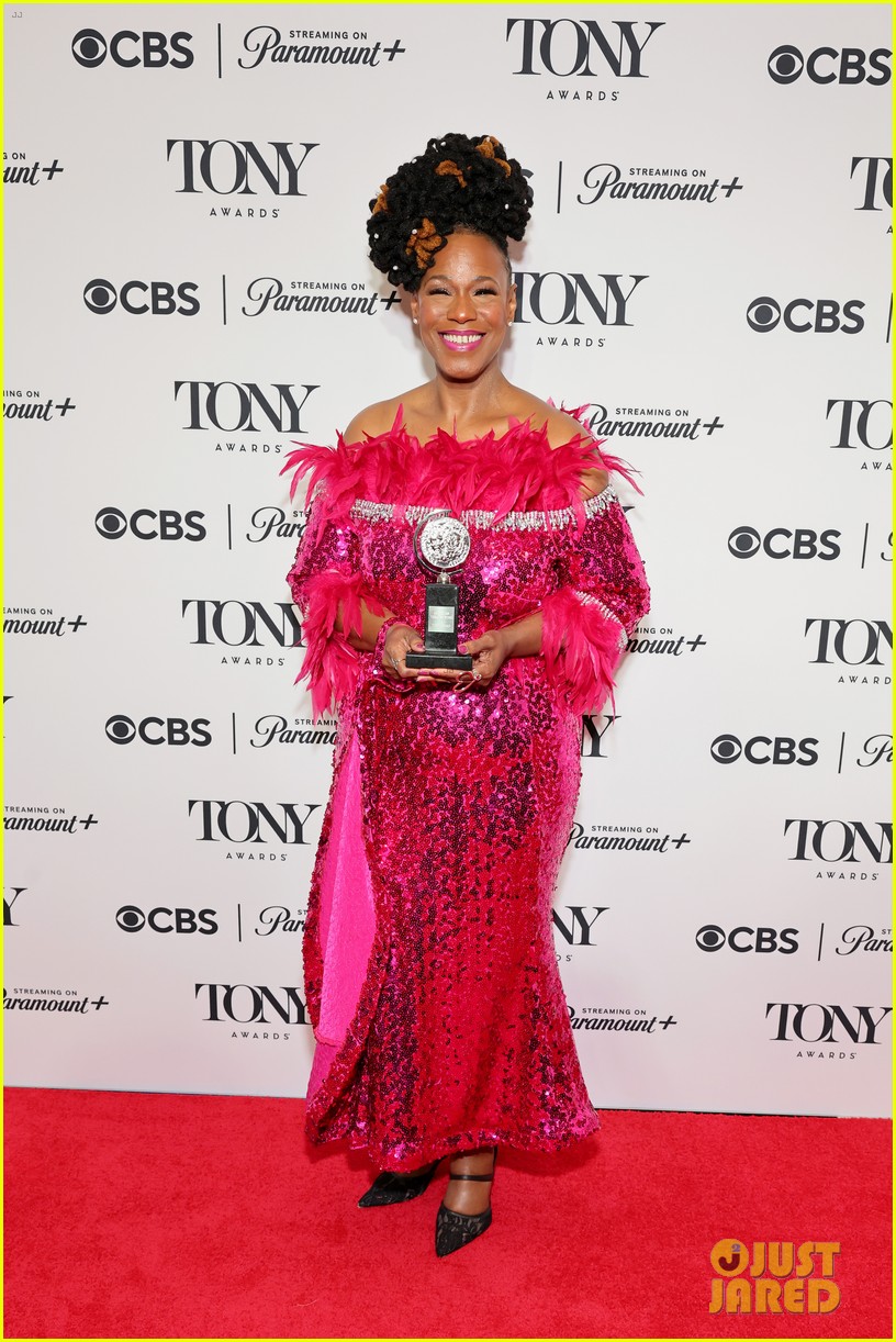 Hell's Kitchen's Maleah Joi Moon & Kecia Lewis Win First Tonys, Give ...