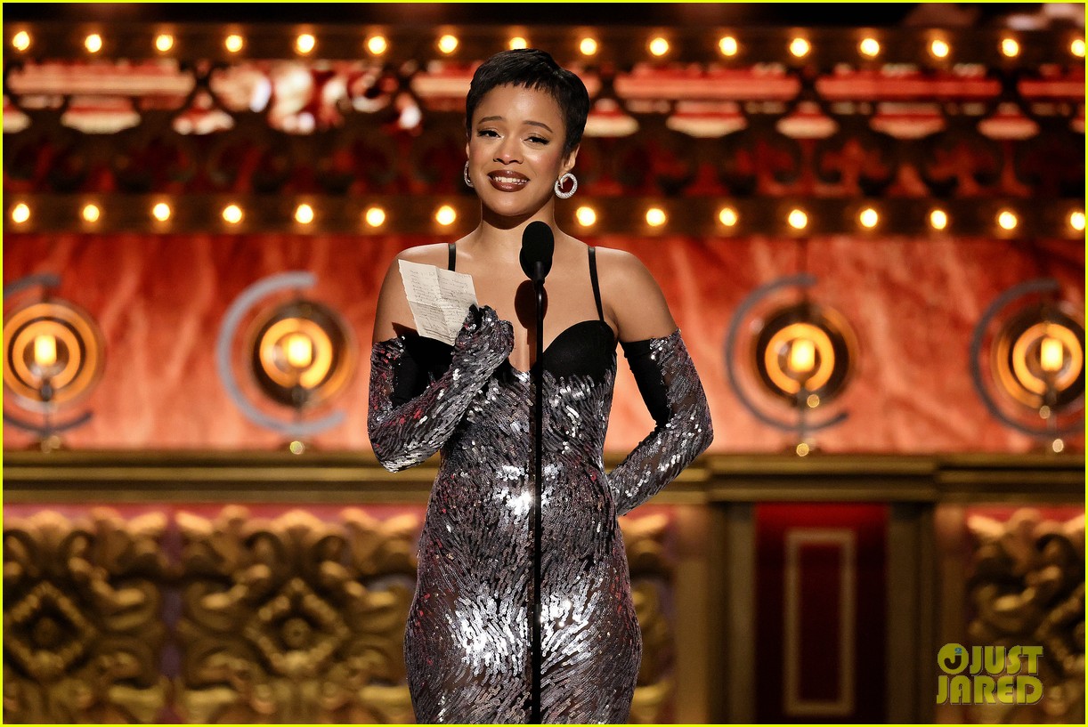 Hell's Kitchen's Maleah Joi Moon & Kecia Lewis Win First Tonys, Give ...