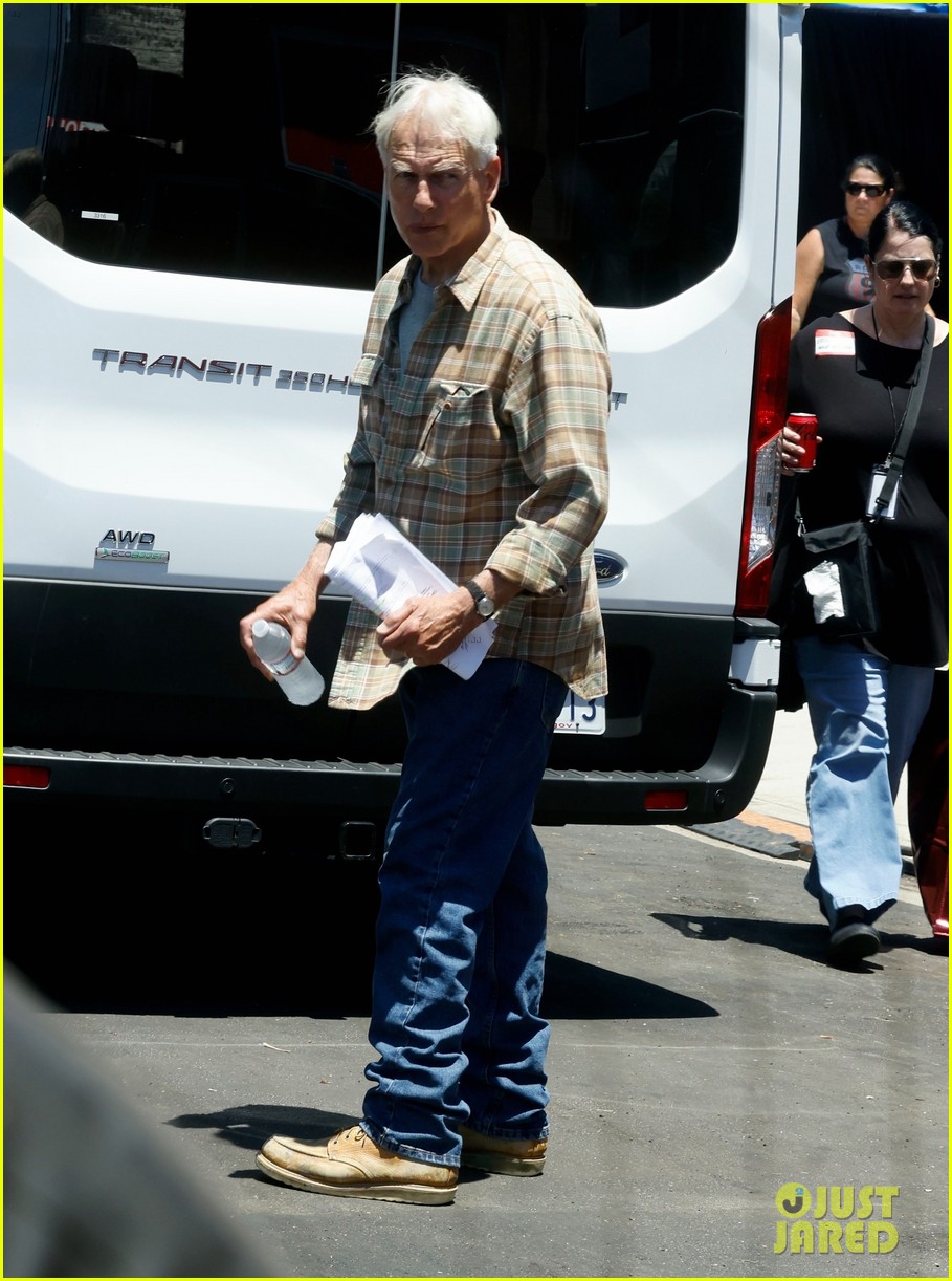 Lindsay Lohan & Mark Harmon Officially Start Filming 'Freaky Friday 2 ...