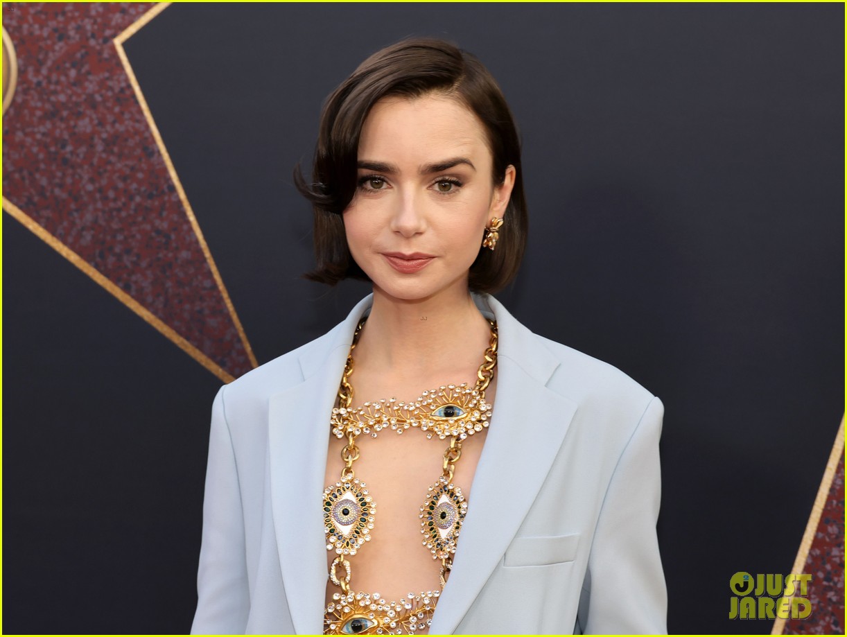 Halsey Wows in Revealing Gold Dress at 'MaXXXine' L.A. Premiere with ...