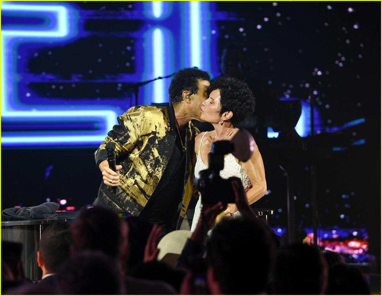 Megan Fox & Machine Gun Kelly Join Star-Studded Group at Nemacolin ...