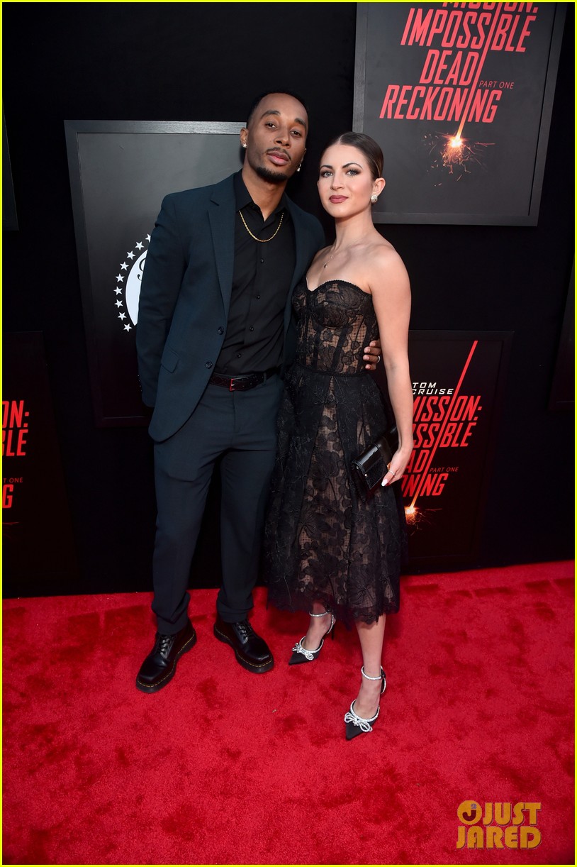 Miranda Derrick Slams Netflix Docu-Series, Sister Melanie Wilking ...