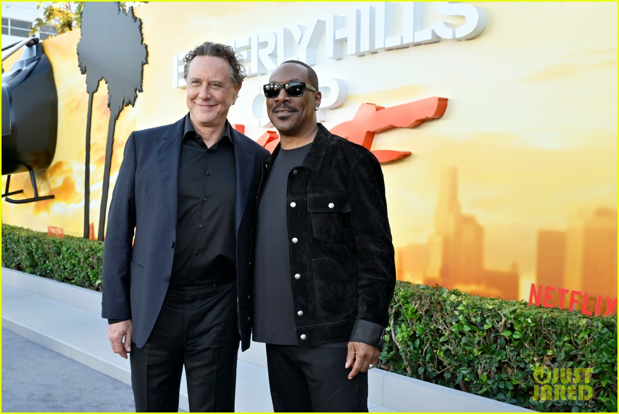 Eddie Murphy Gets Support From Partner Paige Butcher & His Daughters at ...