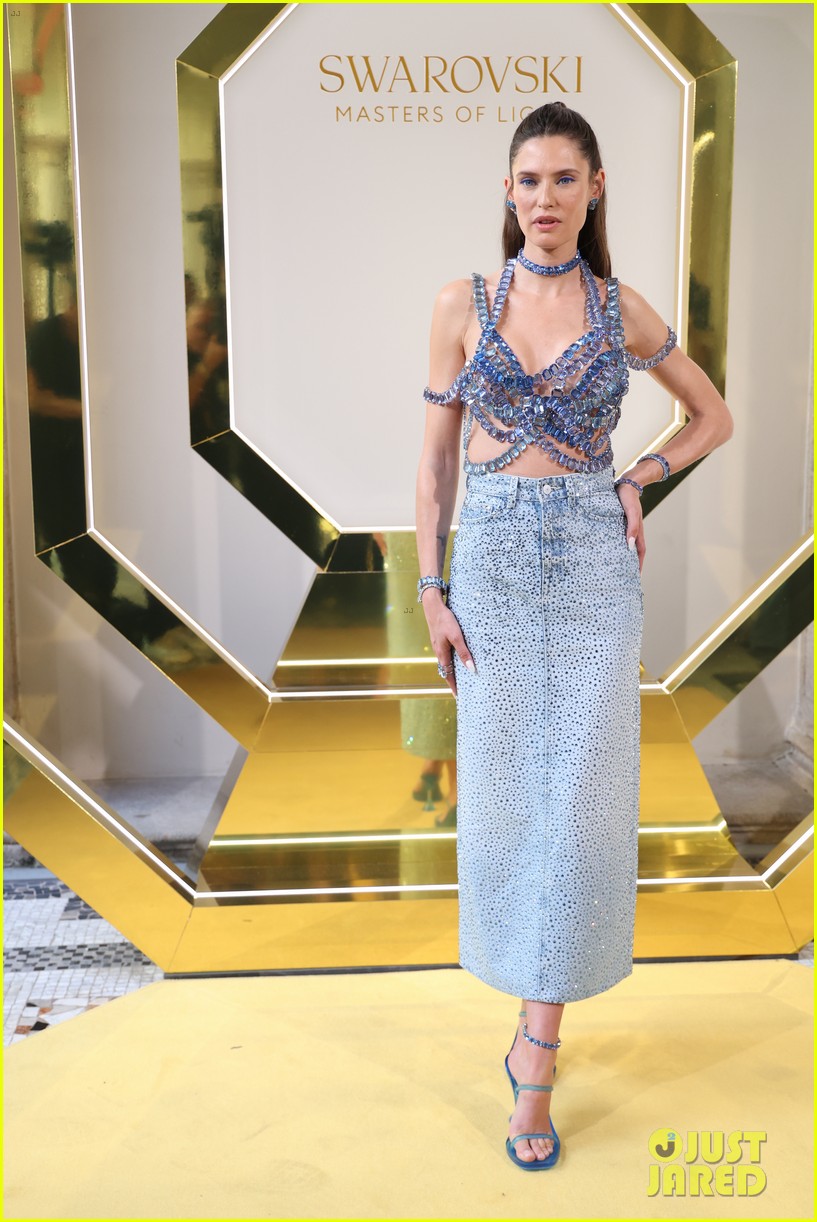 Gwyneth Paltrow, Jessica Alba, & More Arrive in Style for Swarovski ...