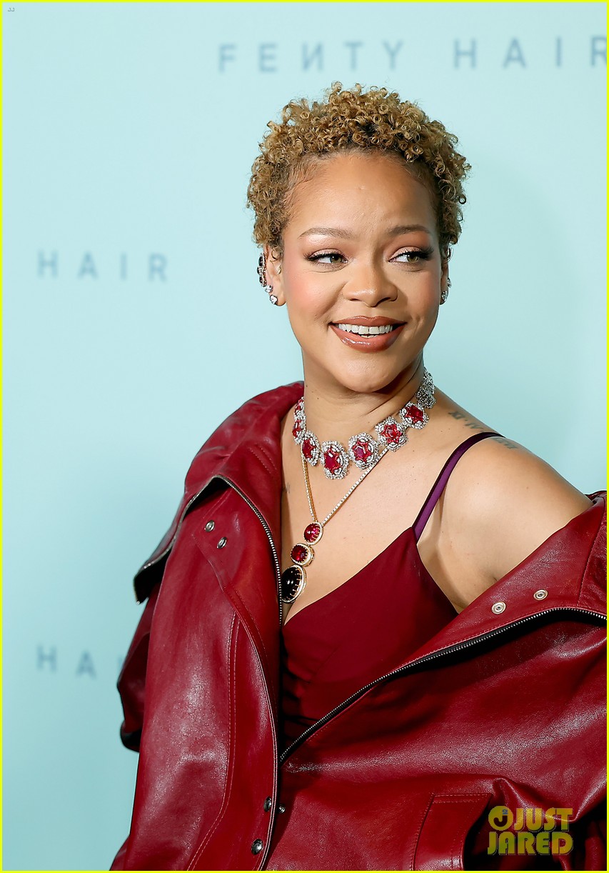 Rihanna Flaunts Natural Hair Again for Fenty Hair Launch Event in L.A.: Photo 5048486 | Rihanna ...