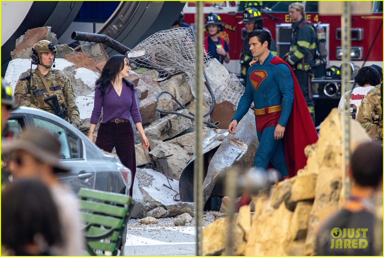 'Superman' Crash Scene Photos: Rachel Brosnahan Spotted as Lois Lane Alongside David Corenswet ...