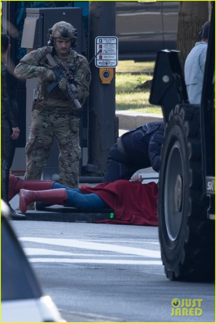 'Superman' Arrest Scene Set Photos: The Engineer & Rick Flag Sr. Also ...
