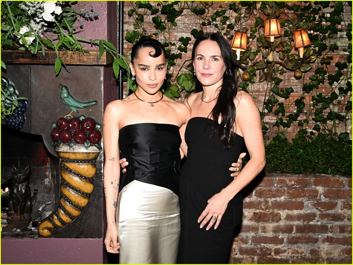 Zoe Kravitz Reunites with 'Mad Max' Co-Star Abbey Lee at Jessica ...